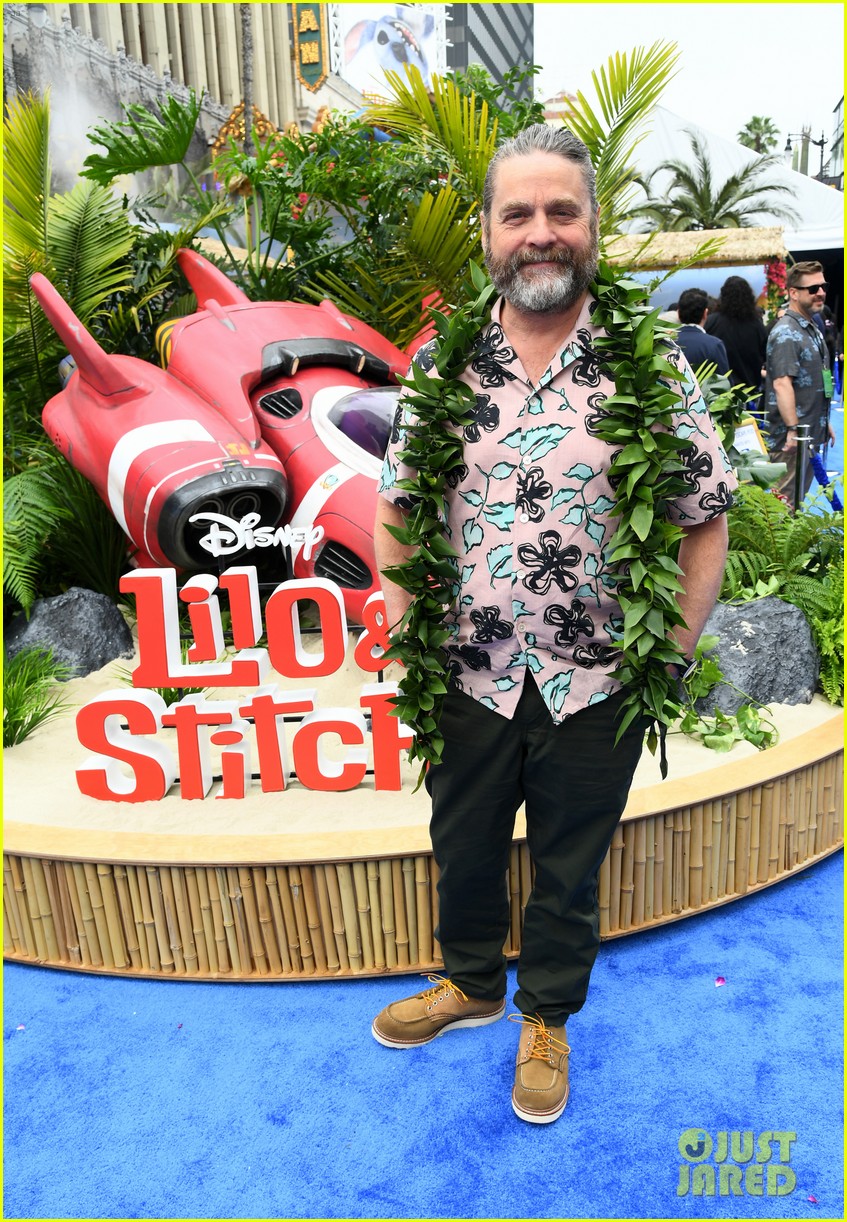 Photo: lilo stitch premiere 2025 61 | Photo 5161880 | Just Jared: Entertainment News
