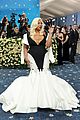 Lizzo Goes Platinum Blonde In Custom Christian Siriano Look at Met Gala ...