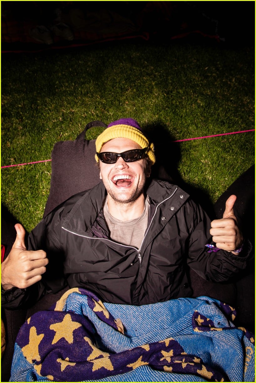 Lorraine Nicholson & Director Jason Reitman Debut New Relationship in ...