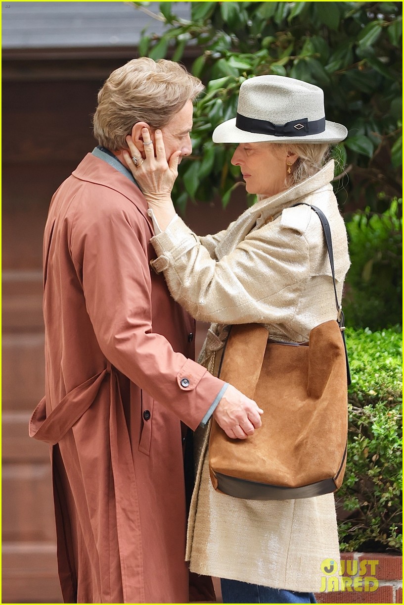 Martin Short & Meryl Streep Film Steamy Kissing Scene for 'Only Murders ...