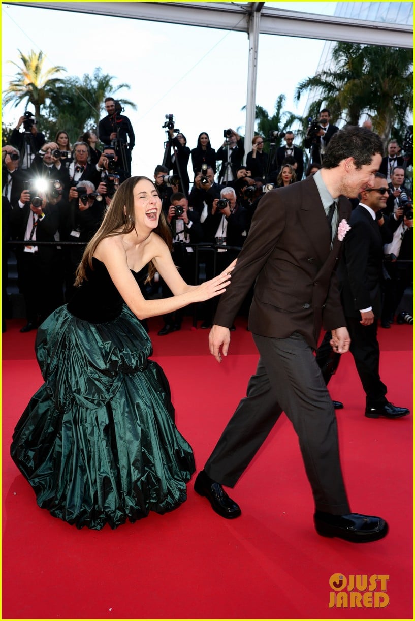 Alana Haim Had a Cute Carpet Moment with Co-Star Josh O'Connor at 'The Mastermind' Cannes ...