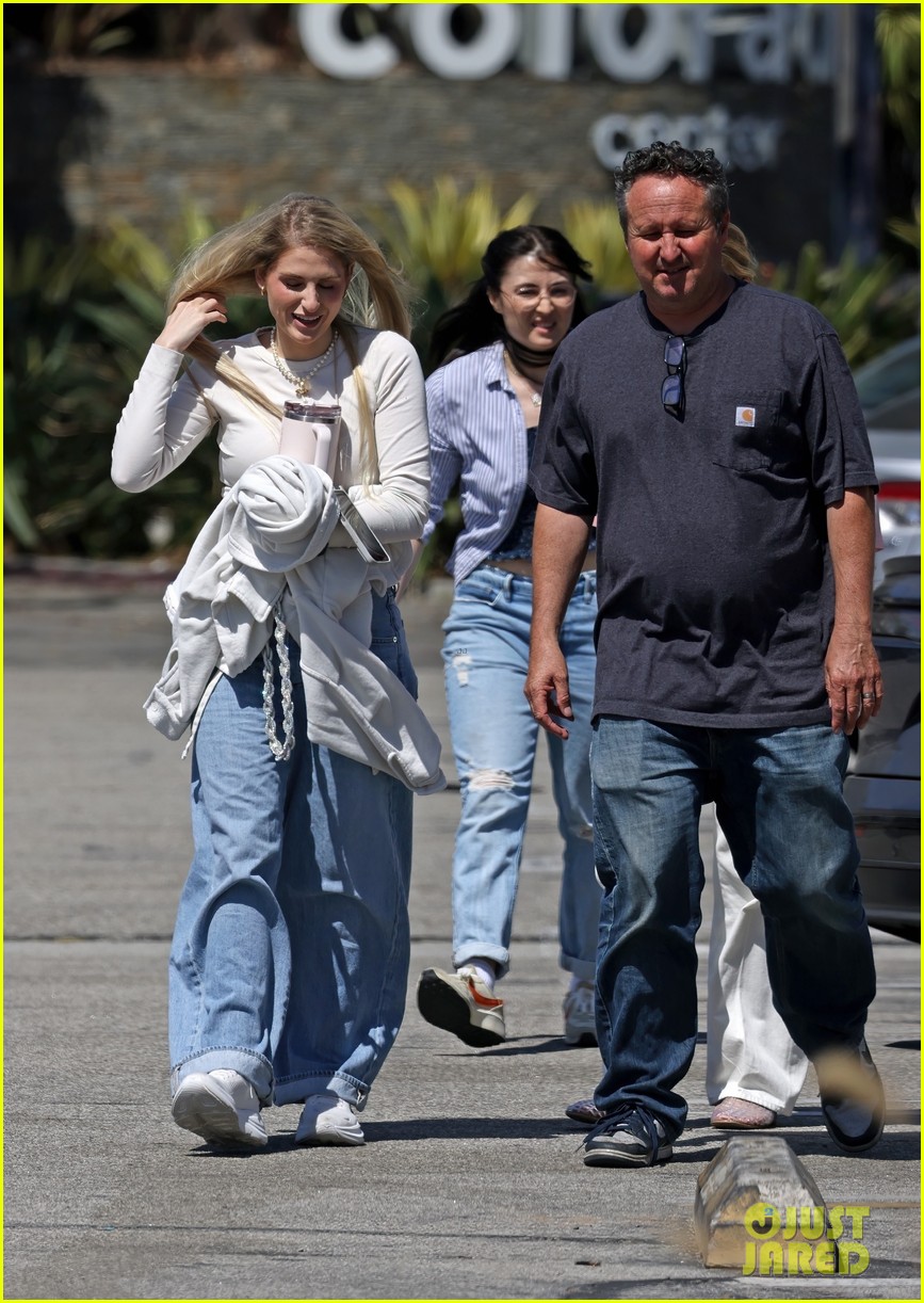 Meghan Trainor Gets Real-ID Certified in Santa Monica After 'All About ...