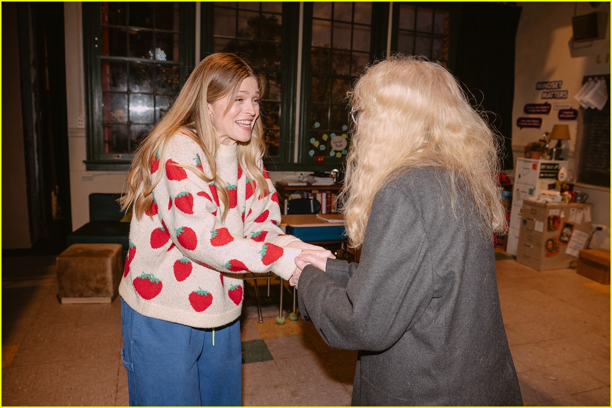 Mia Farrow Visits Fellow Tony Nominee Sadie Sink at Broadway's 'John ...
