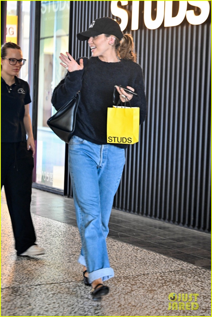 Miley Cyrus Buys New Jewelry at a Piercing Shop in LA!: Photo 5162591 ...