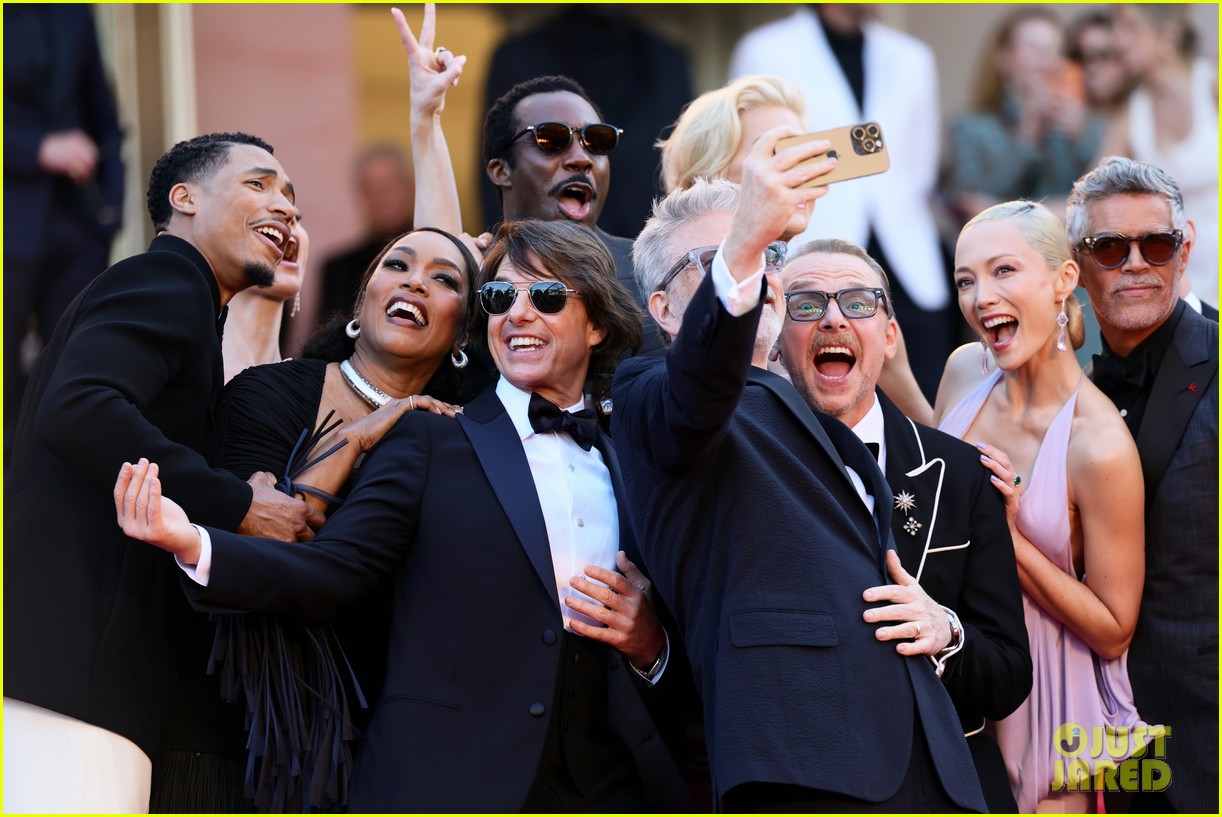 Tom Cruise & 'Mission: Impossible' Cast Have Fun on Cannes 2025 Red ...