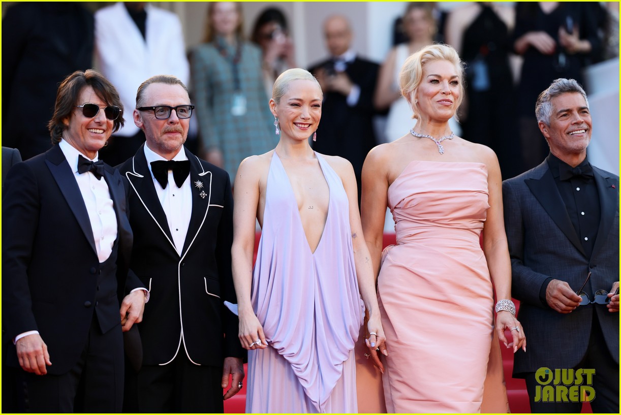 Tom Cruise & 'Mission: Impossible' Cast Have Fun on Cannes 2025 Red ...