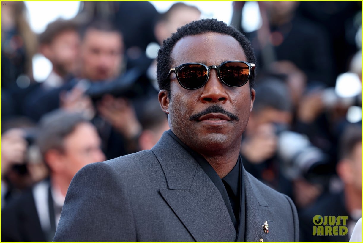 Tom Cruise & 'Mission: Impossible' Cast Have Fun on Cannes 2025 Red ...