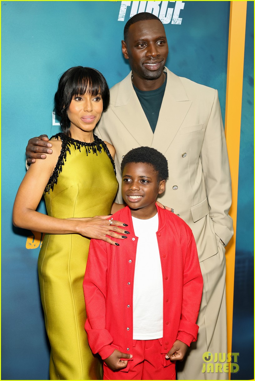 Kerry Washington Gets Surprise Visit from 'Scandal' Co-Star Scott Foley ...