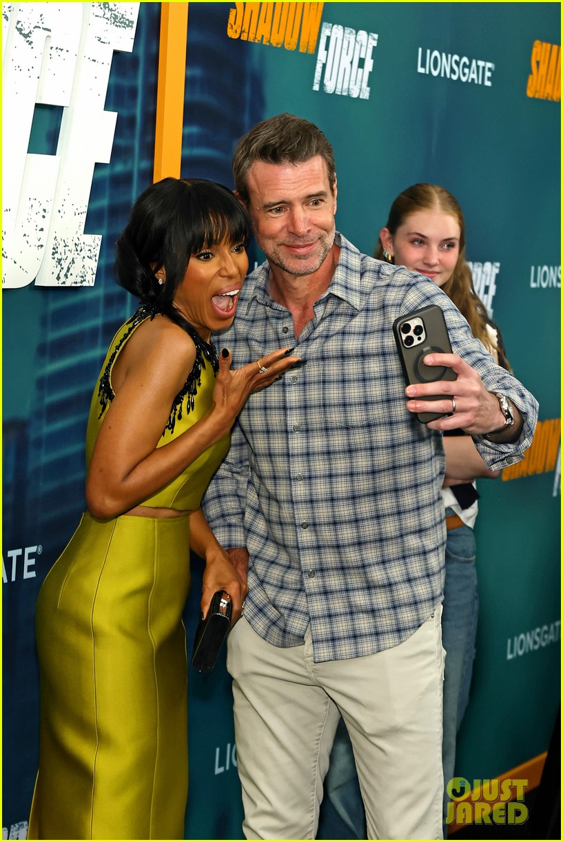 Kerry Washington Gets Surprise Visit from 'Scandal' Co-Star Scott Foley ...