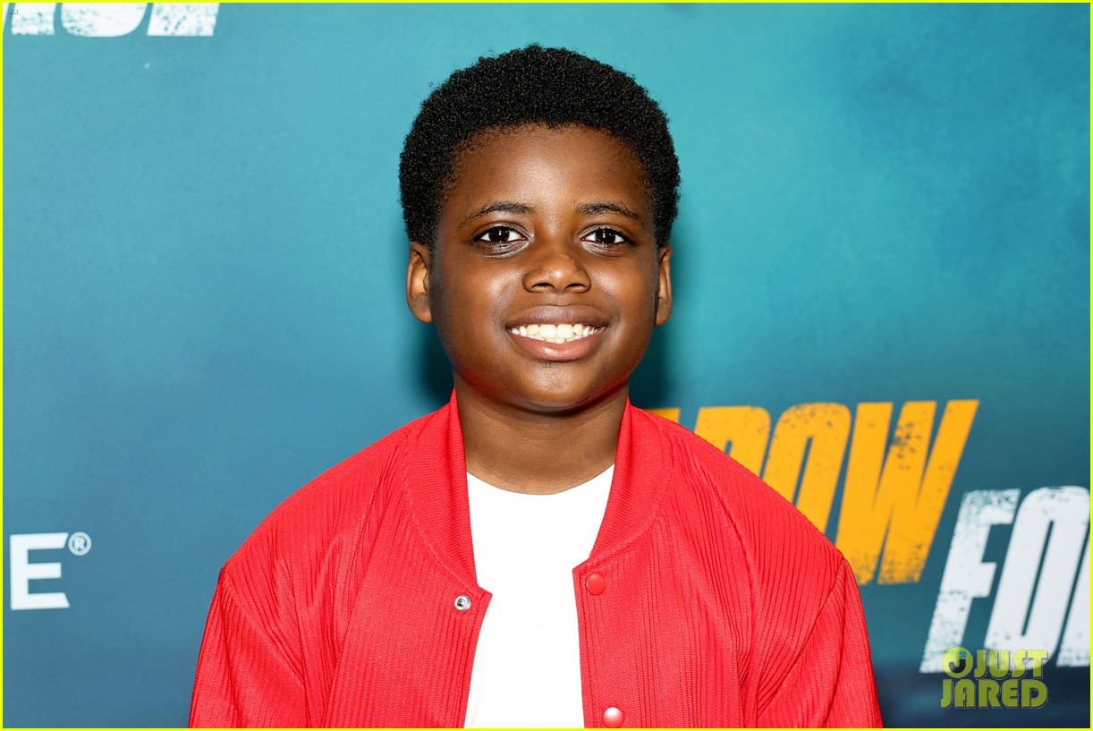 Kerry Washington Gets Surprise Visit from 'Scandal' Co-Star Scott Foley ...