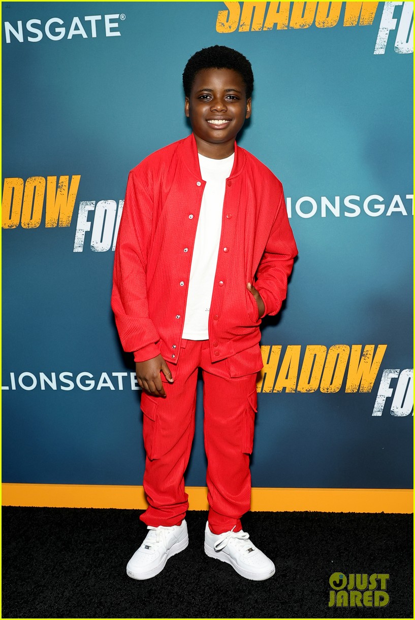 Kerry Washington Gets Surprise Visit from 'Scandal' Co-Star Scott Foley ...