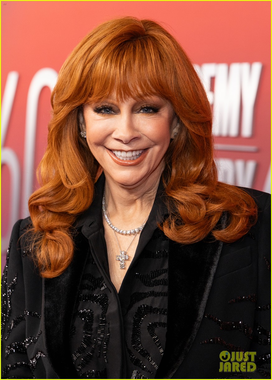 Reba McEntire Poses with Boyfriend Rex Linn at ACM Awards 2025 Amid New Comments About Their ...