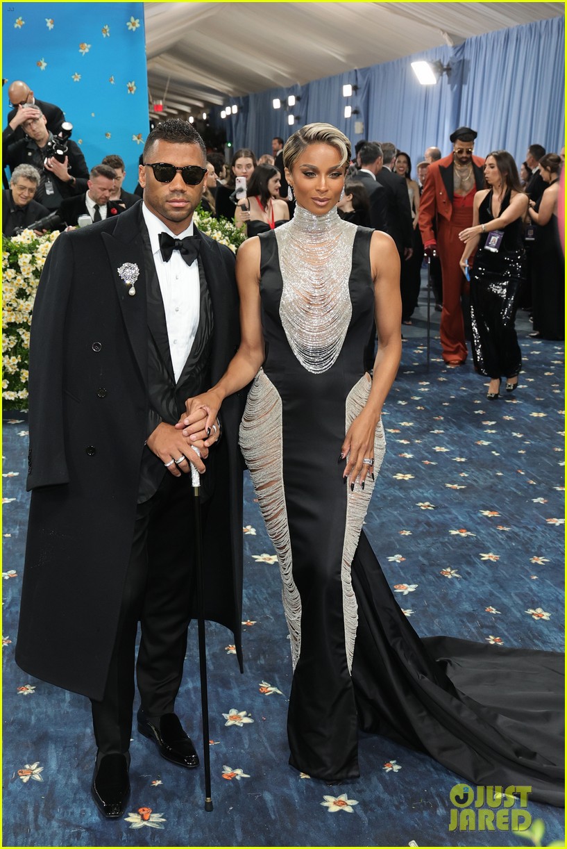 Russell Wilson Makes Met Gala Debut With Wife Ciara, Reveals How He Was ...