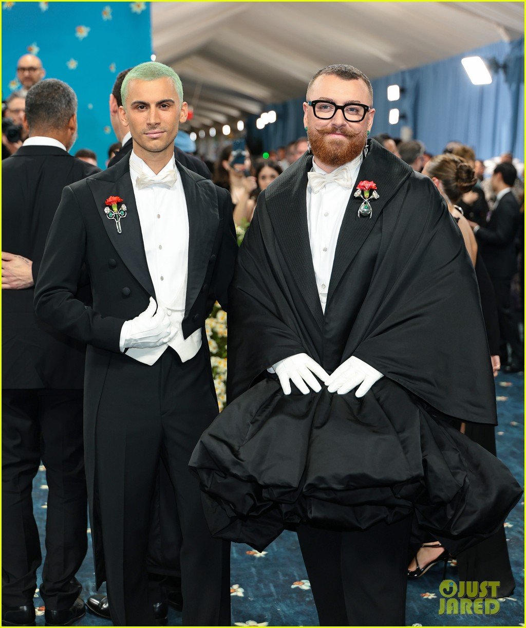 Sam Smith & Boyfriend Christian Cowan Arrive at Met Gala 2025 Together ...
