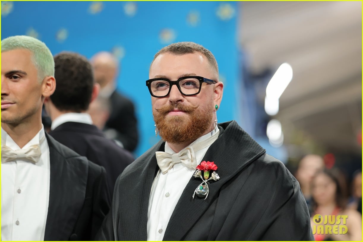 Sam Smith & Boyfriend Christian Cowan Arrive at Met Gala 2025 Together ...