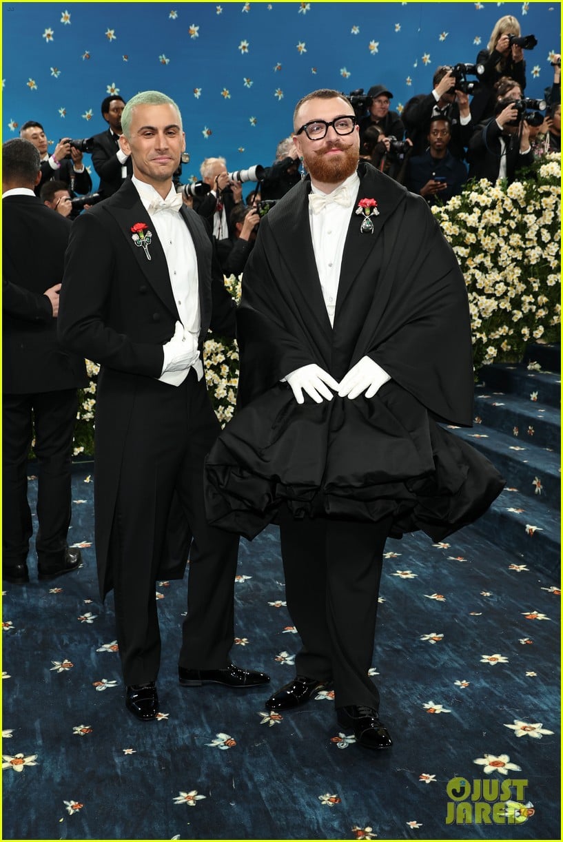 Sam Smith & Boyfriend Christian Cowan Arrive at Met Gala 2025 Together ...