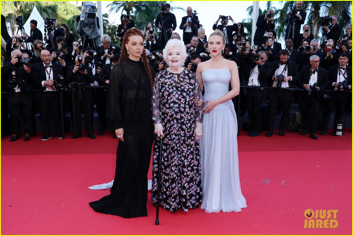 Scarlett Johansson Debuts 'Eleanor the Great' at Cannes with Husband ...
