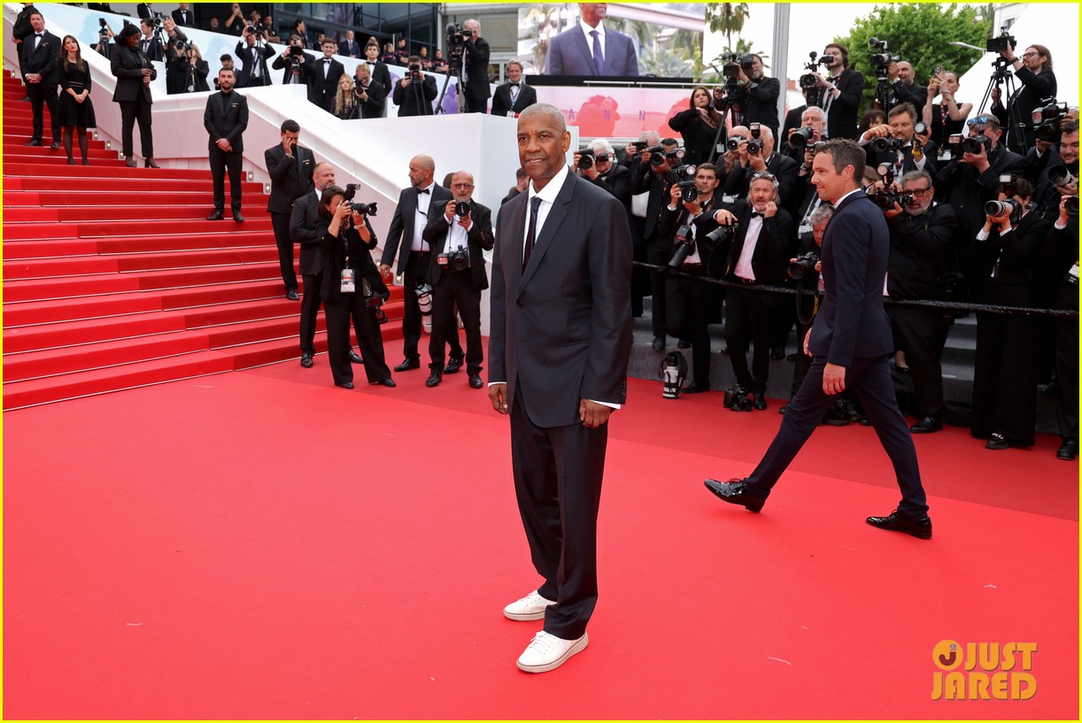 Here's What Denzel Washington Said to Photographer During Red Carpet ...