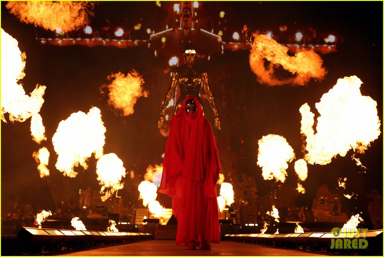 The Weeknd's Setlist for 2025 'After Hours Til Dawn' Tour Revealed ...