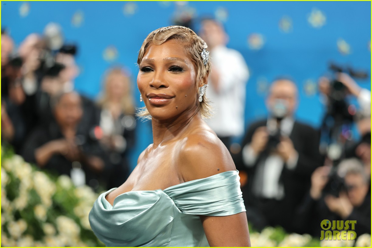 Serena & Venus Williams Show Off Their Glam Sides at Met Gala 2025: Photo 5153965 | Serena ...