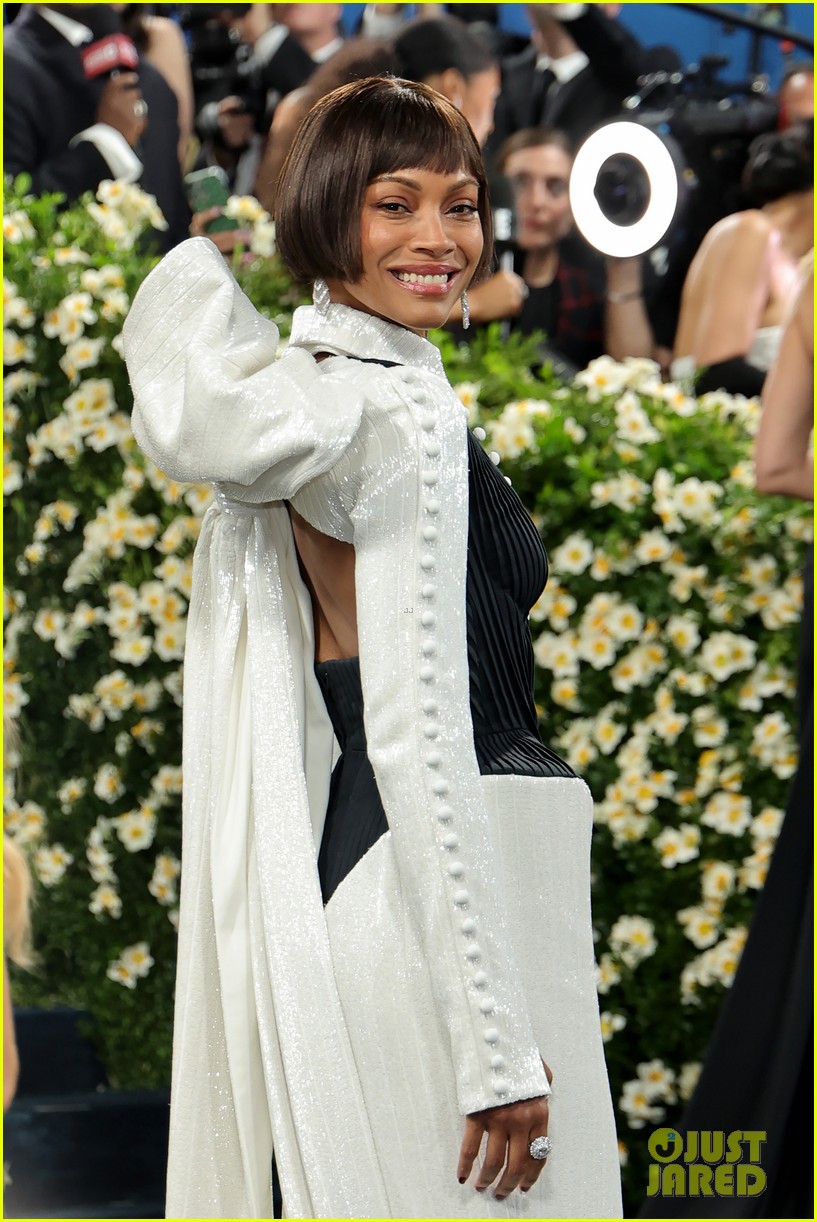 Zoe Saldana Wears Structured Thom Browne Dress to Met Gala 2025: Photo 5153206 | Zoe Saldana ...
