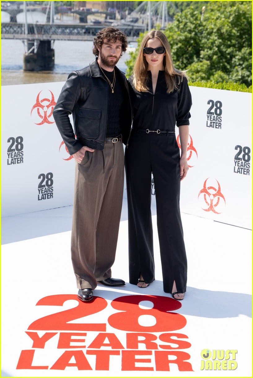 Aaron Taylor-Johnson Joins Jodie Comer, Ralph Fiennes, & Alfie Williams ...