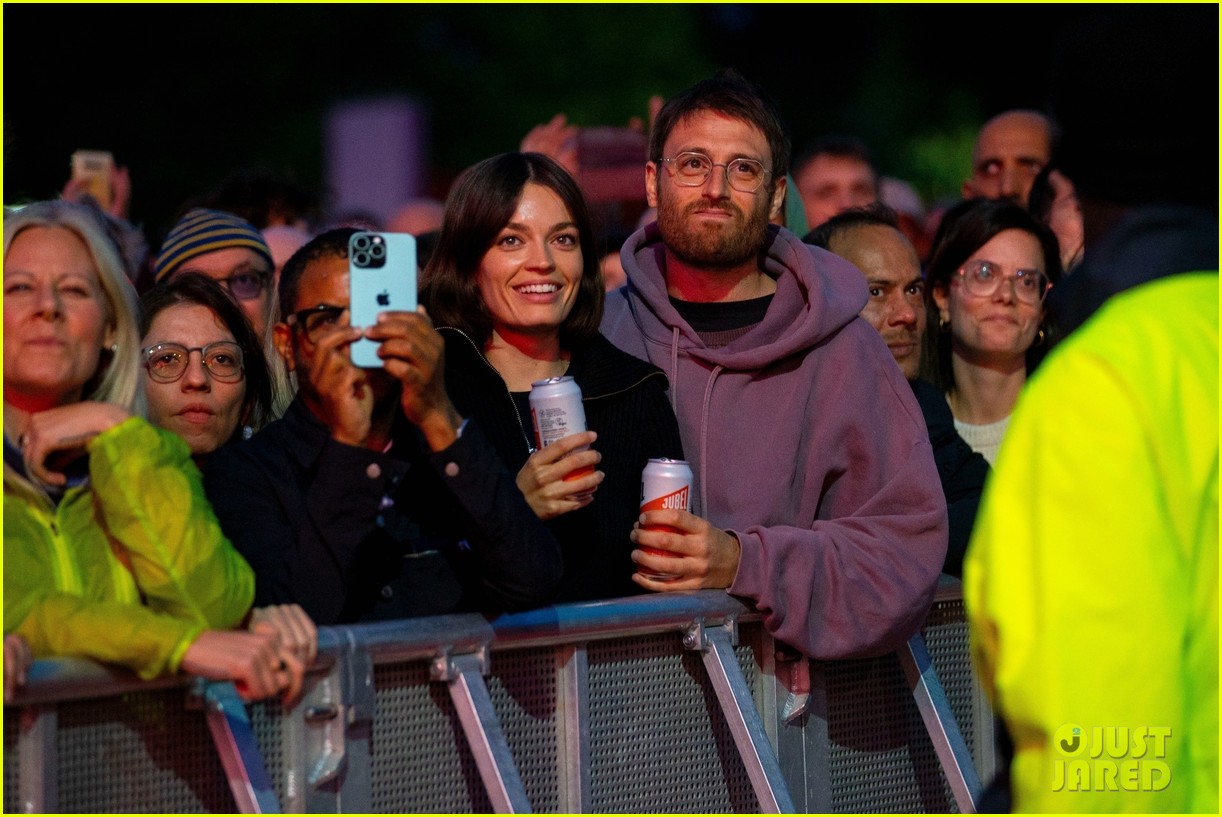Emma Mackey & Boyfriend Martin Aleman Enjoy Very Rare Night Out at LIDO ...
