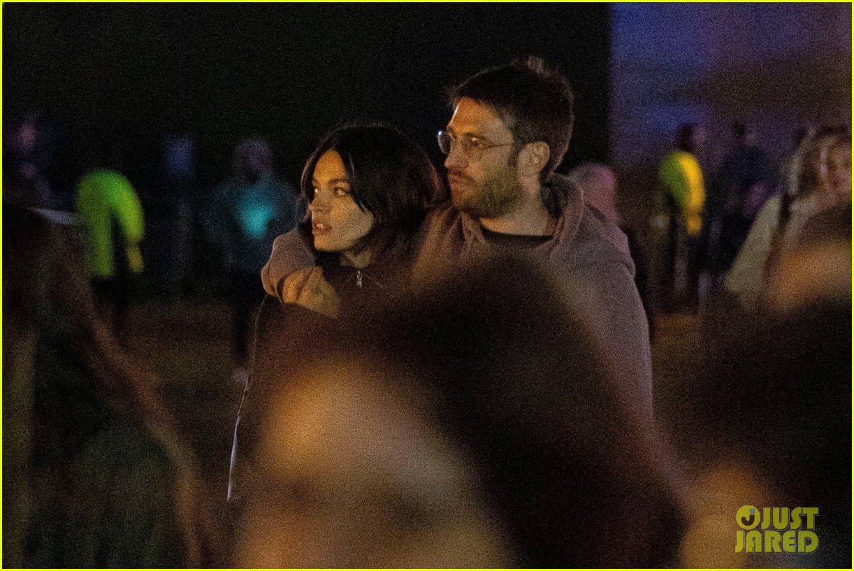 Emma Mackey & Boyfriend Martin Aleman Enjoy Very Rare Night Out at LIDO ...