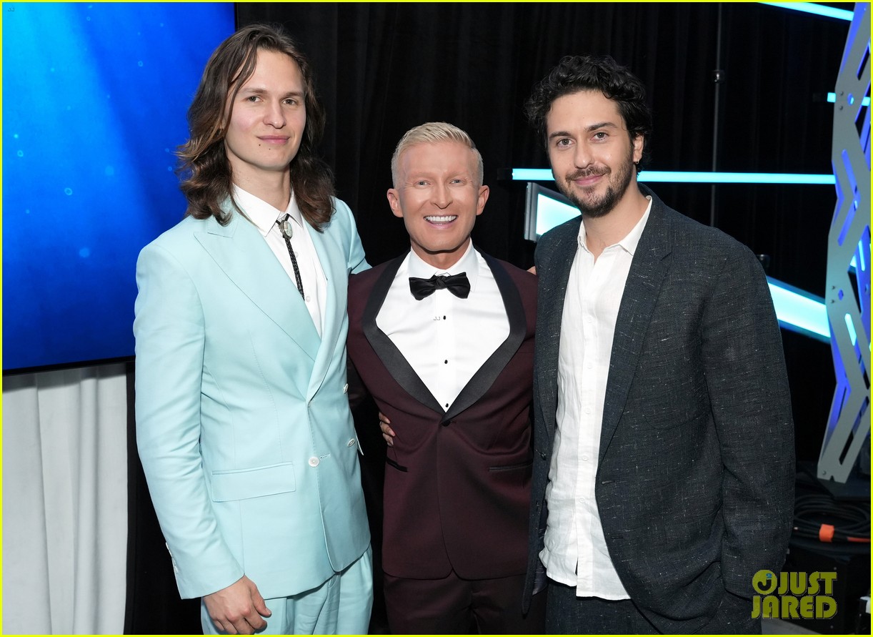 Ansel Elgort & Nat Wolff Reunite to Present 'Fault In Our Stars' Author John Green With Award at ...