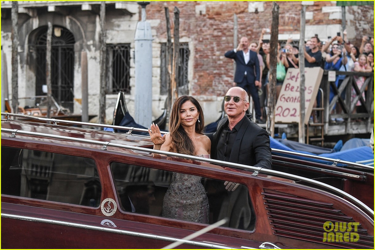 Jeff Bezos & Lauren Sanchez Throw 'Dolce Notte' Post-Wedding Party with ...