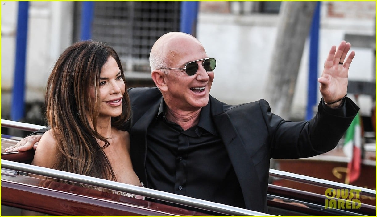 Jeff Bezos & Lauren Sanchez Throw 'Dolce Notte' Post-Wedding Party with ...