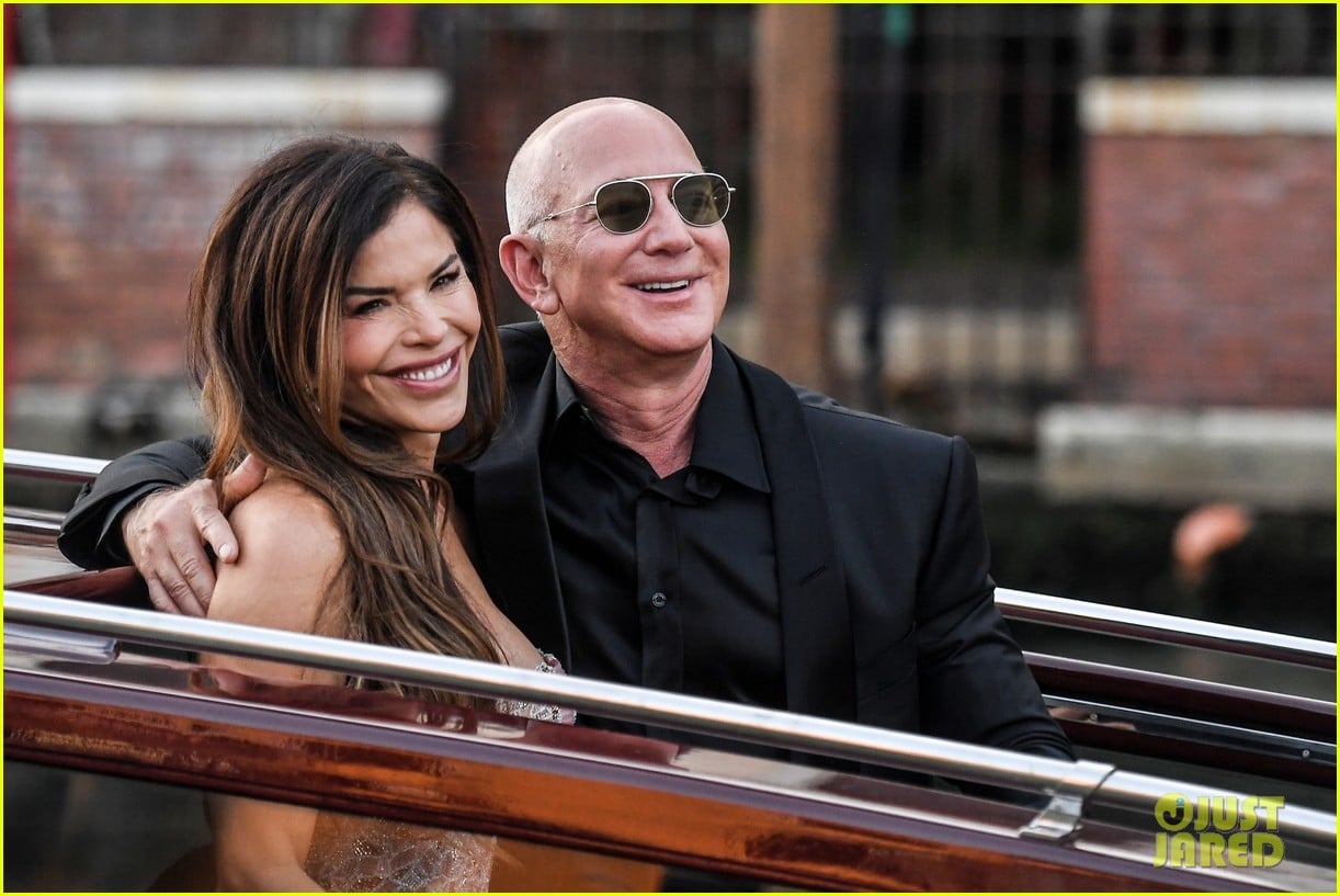 Jeff Bezos & Lauren Sanchez Throw 'Dolce Notte' Post-Wedding Party with ...