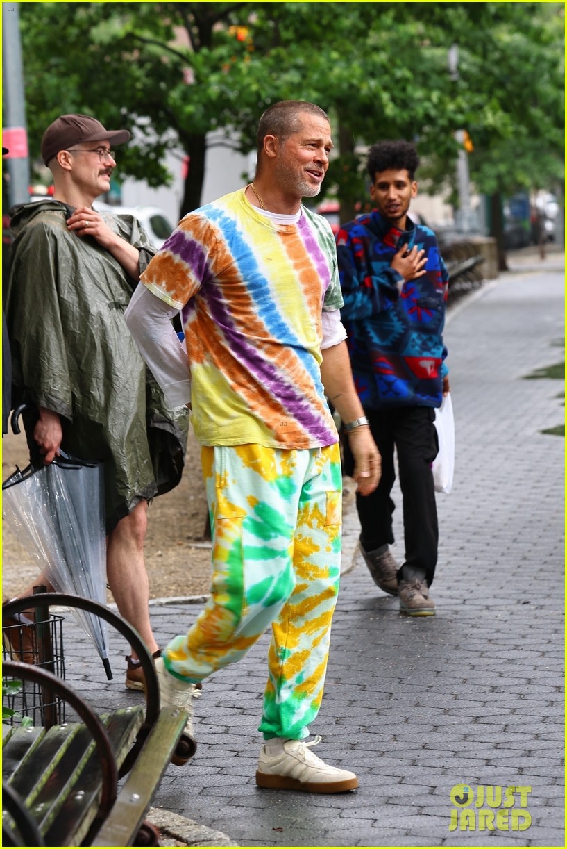 Brad Pitt & Jimmy Fallon Wear Rainbow Tie-Dye Outfits as They Film 'The ...