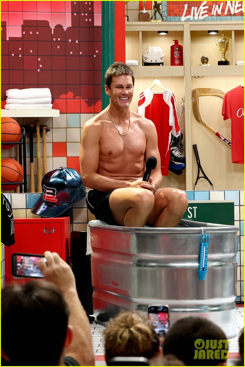 Tom Brady Goes Shirtless & Looks Ripped While Doing a Live Cold Plunge ...