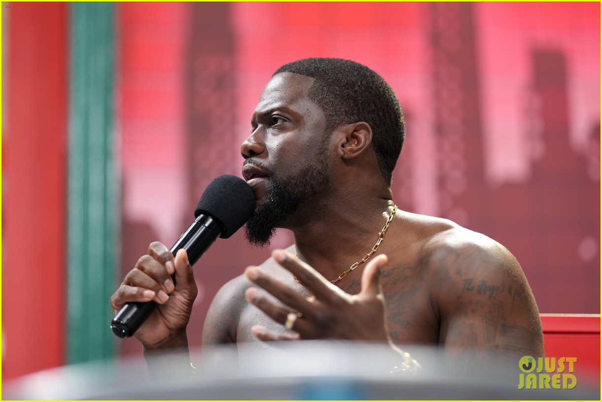 Tom Brady Goes Shirtless & Looks Ripped While Doing a Live Cold Plunge ...