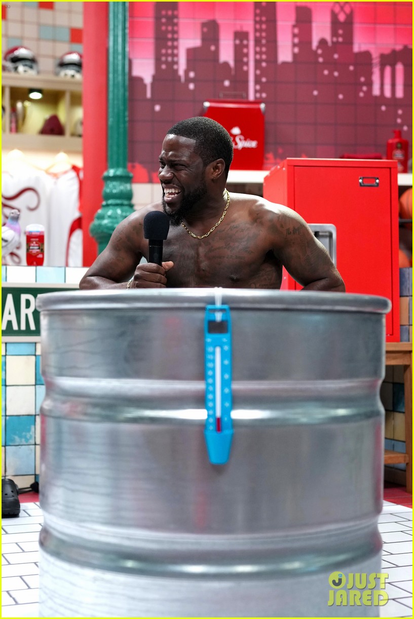 Tom Brady Goes Shirtless & Looks Ripped While Doing a Live Cold Plunge ...