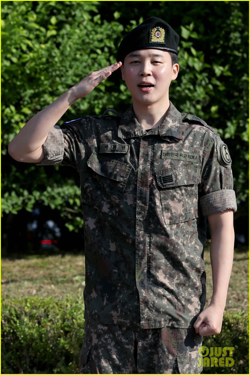 BTS Members Jimin, Jungkook, RM & V Discharged From Military Service ...