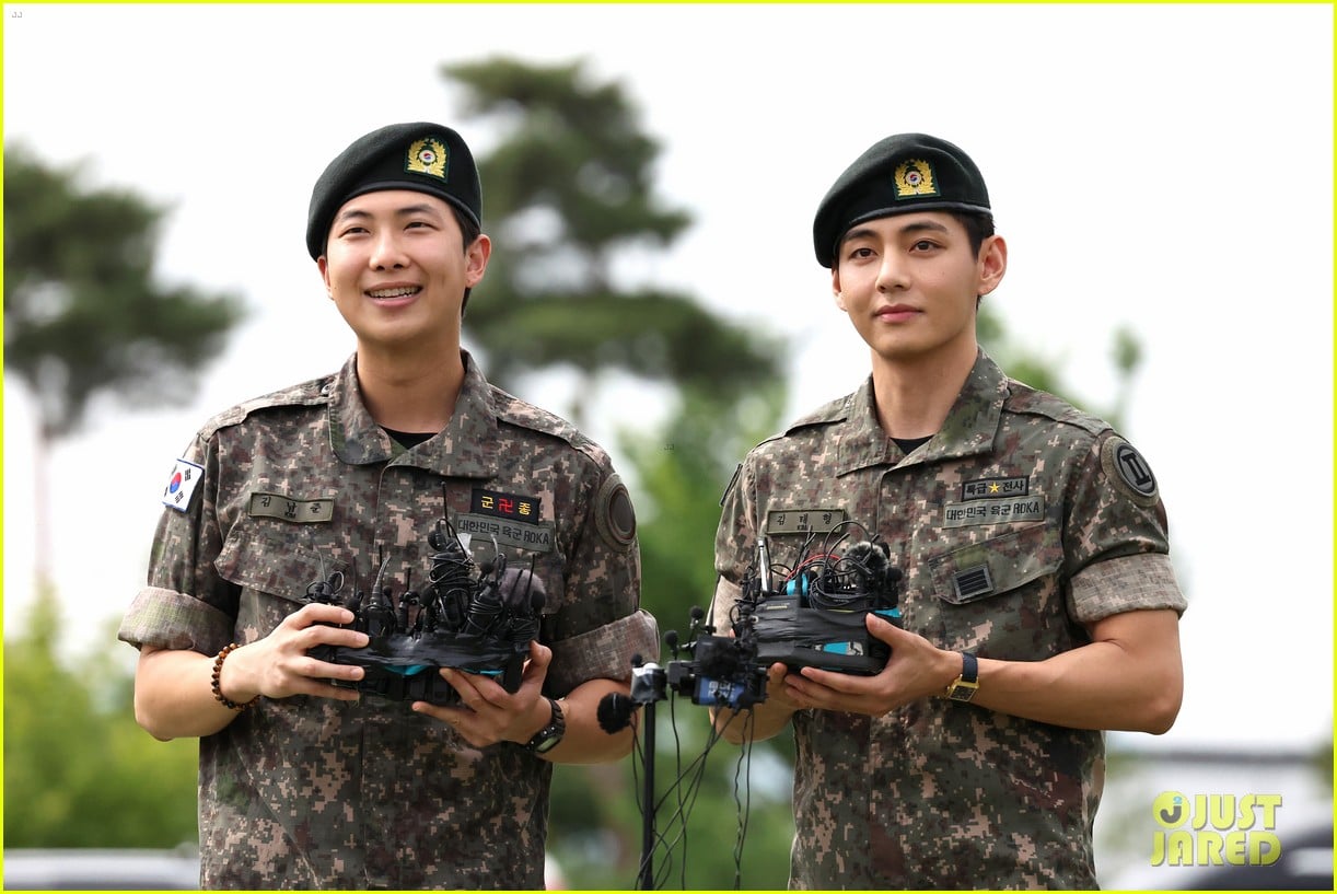 BTS Members Jimin, Jungkook, RM & V Discharged From Military Service ...