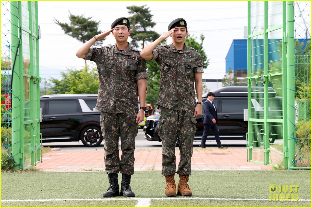 BTS Members Jimin, Jungkook, RM & V Discharged From Military Service: Photo 5170994 | Music ...