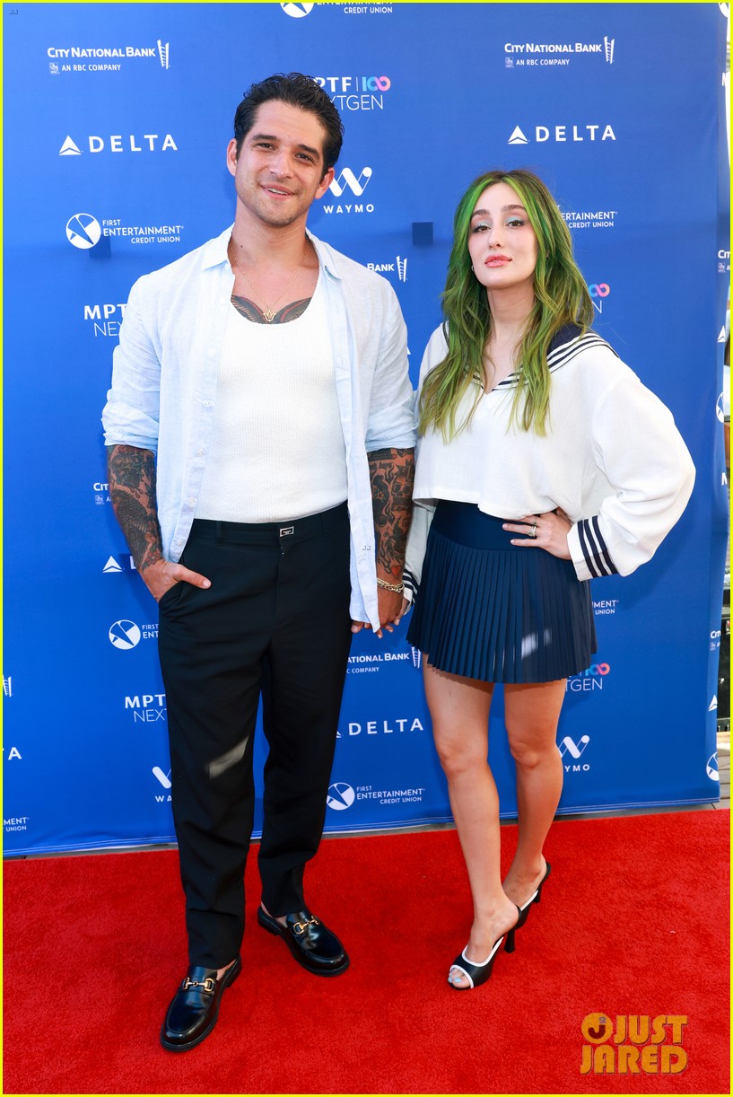 Joshua Jackson & Busy Philipps Have a 'Dawson's Creek' Reunion at MPTF ...