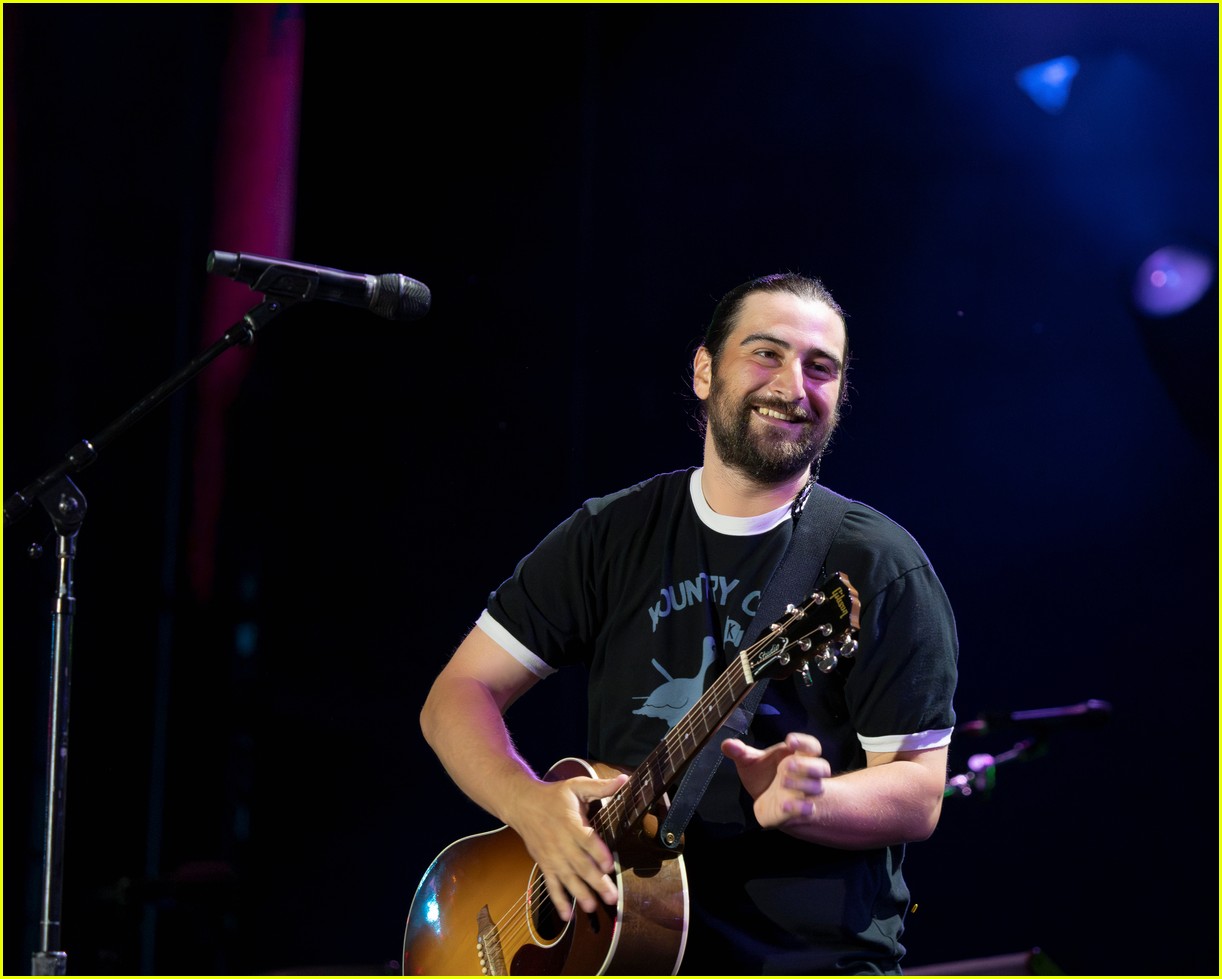 CMA Fest 2025: Performers Lineup & Song List for ABC TV Special ...