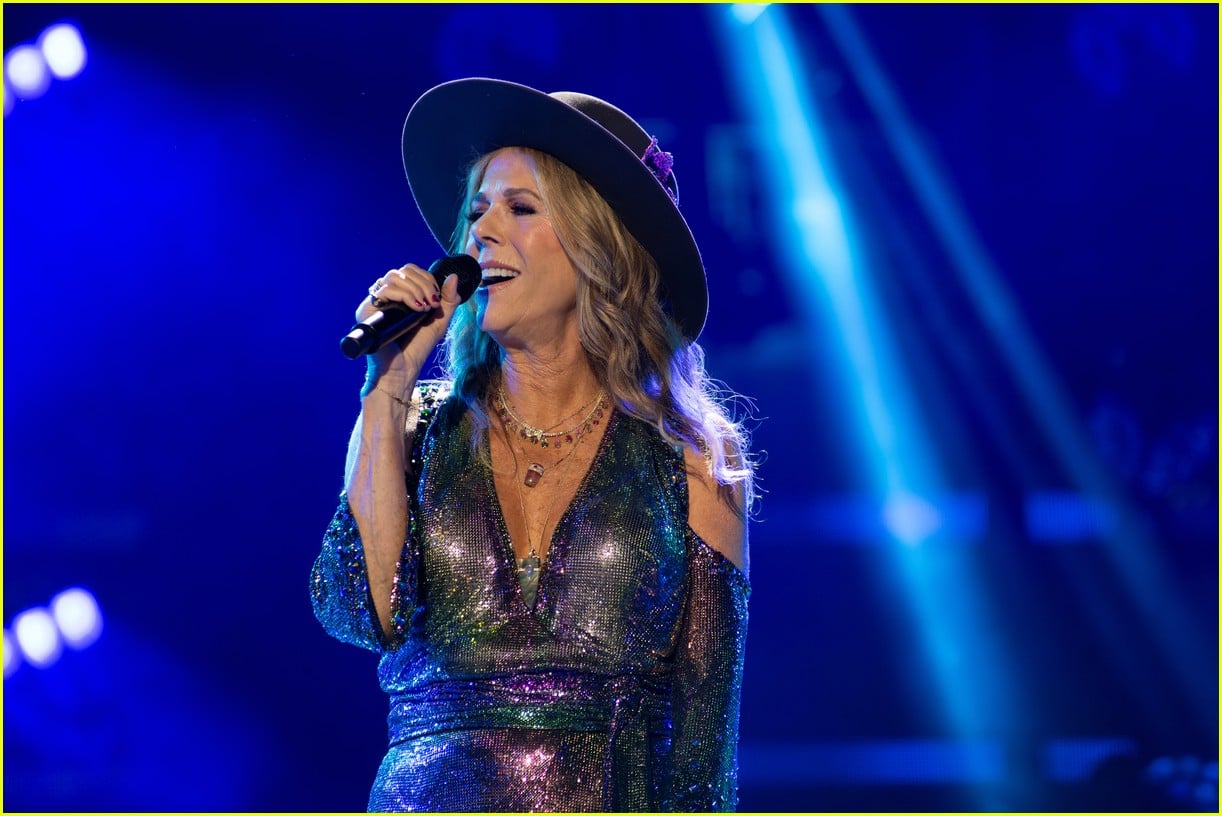 CMA Fest 2025: Performers Lineup & Song List for ABC TV Special ...