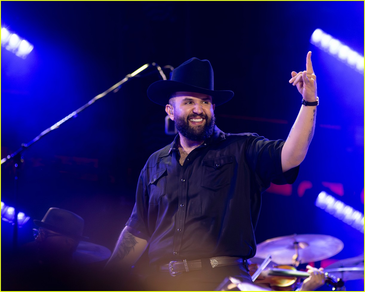 CMA Fest 2025: Performers Lineup & Song List for ABC TV Special ...