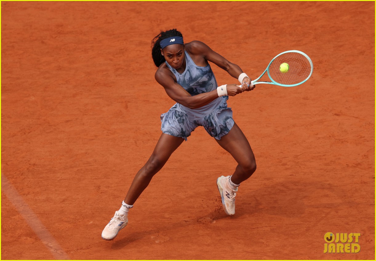 Coco Gauff Wins the 2025 French Open After Epic Comeback Against Aryna Sabalenka: Photo 5168424 ...