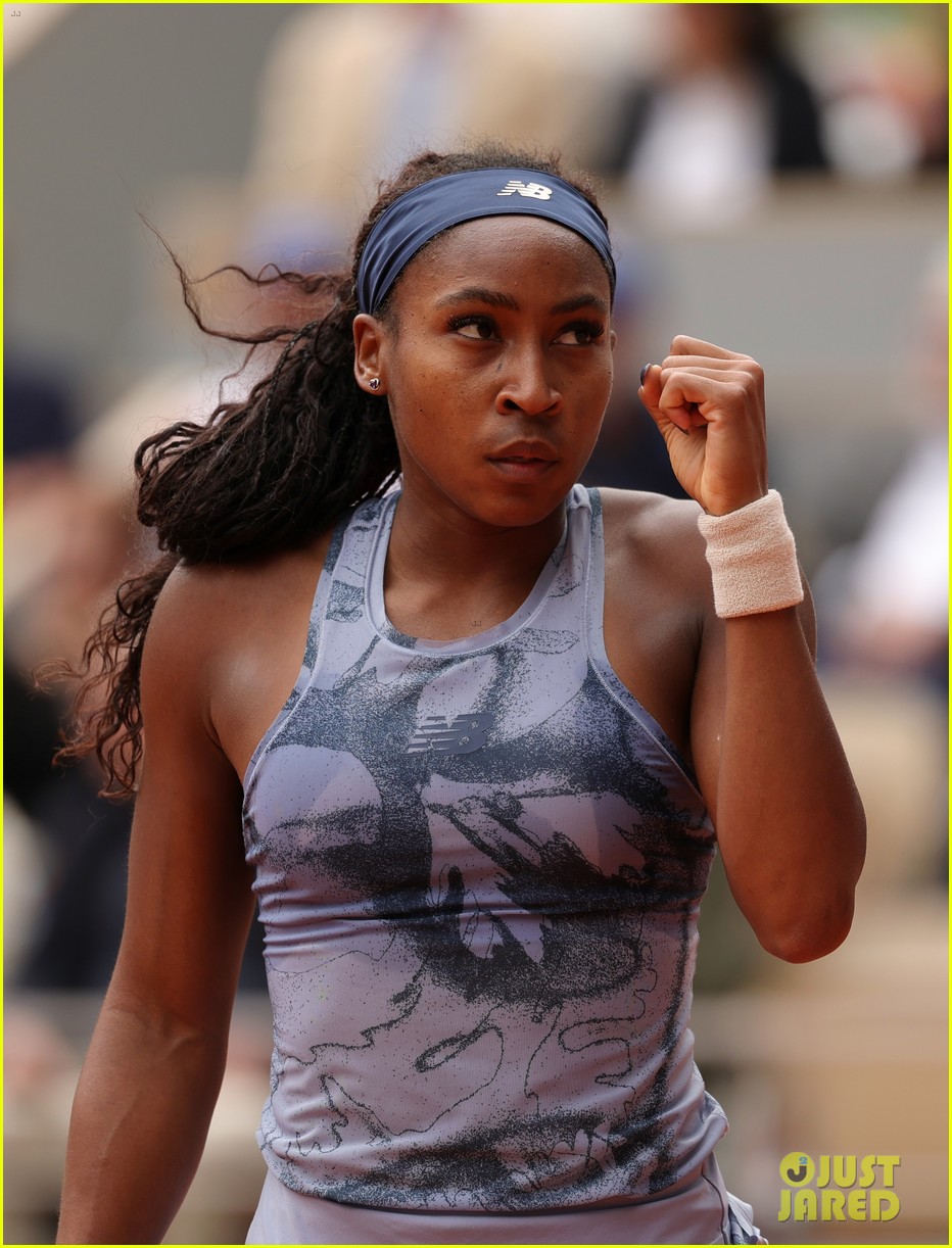 Coco Gauff Wins the 2025 French Open After Epic Comeback Against Aryna Sabalenka: Photo 5168431 ...