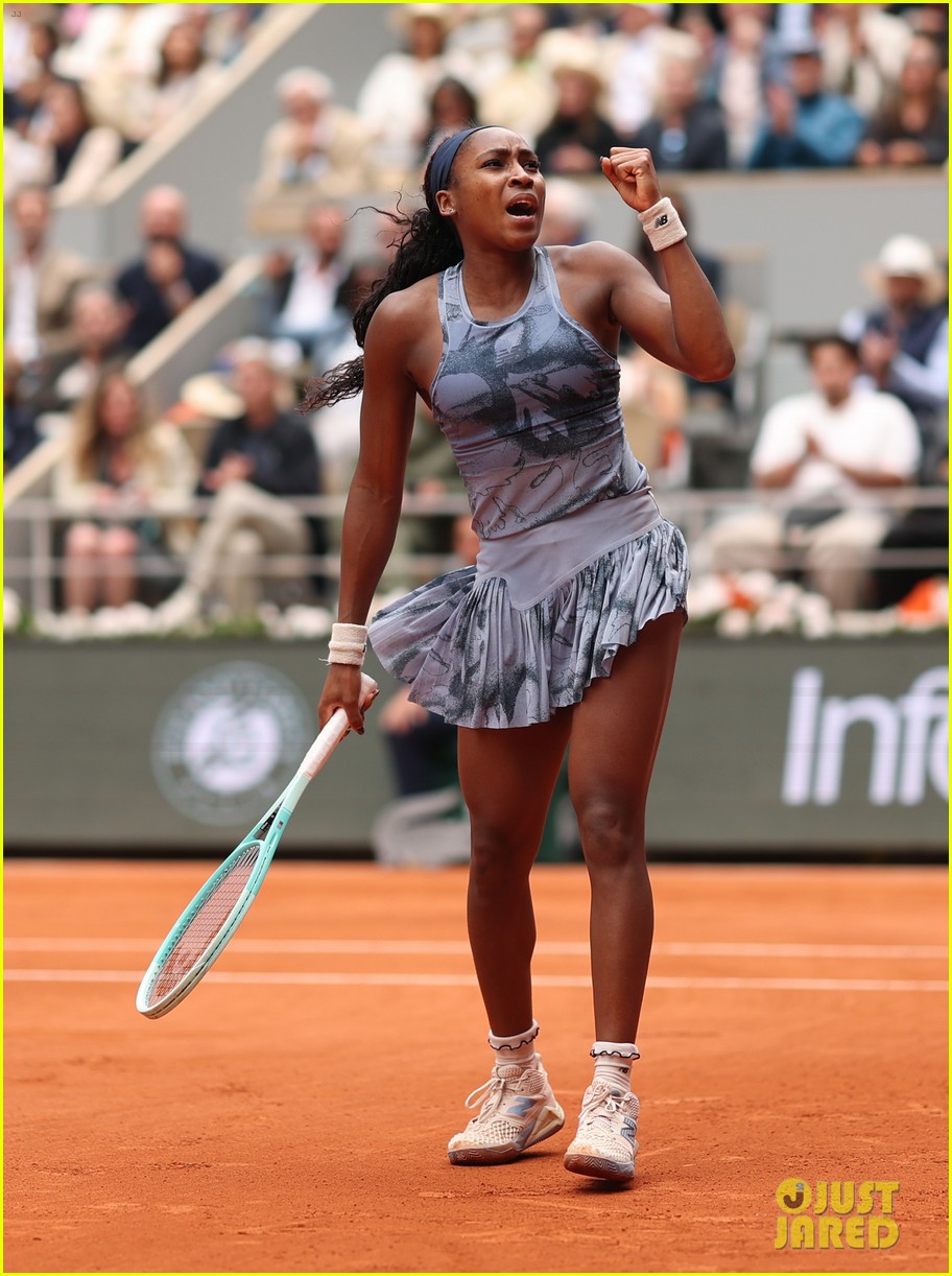 Coco Gauff Wins the 2025 French Open After Epic Comeback Against Aryna Sabalenka: Photo 5168445 ...