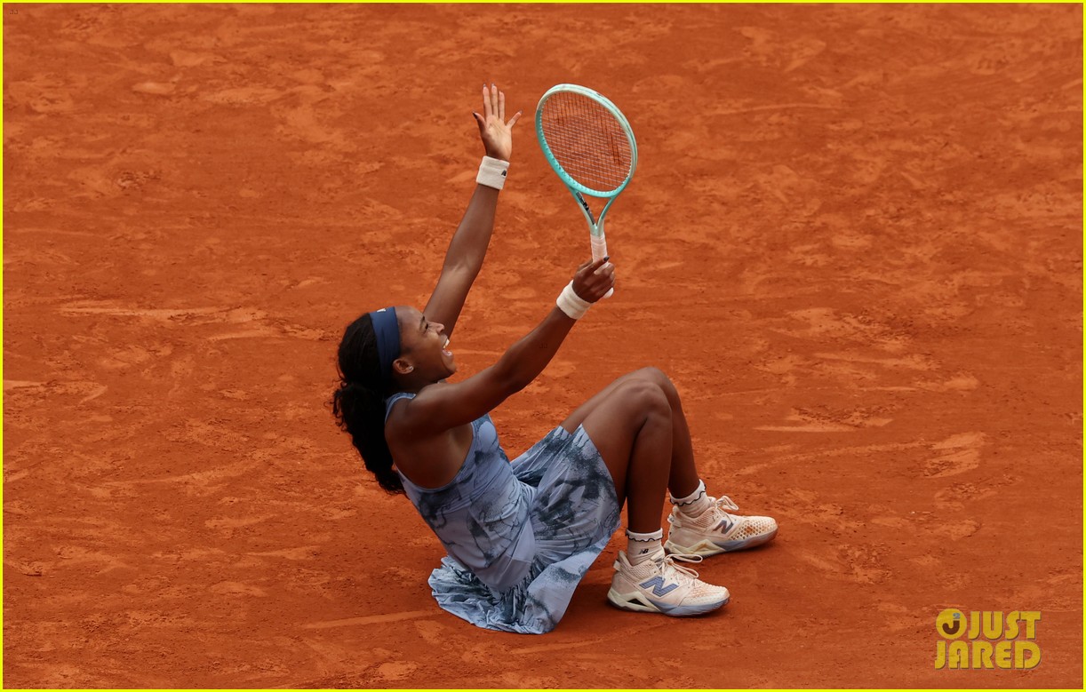Coco Gauff Wins the 2025 French Open After Epic Comeback Against Aryna Sabalenka: Photo 5168449 ...