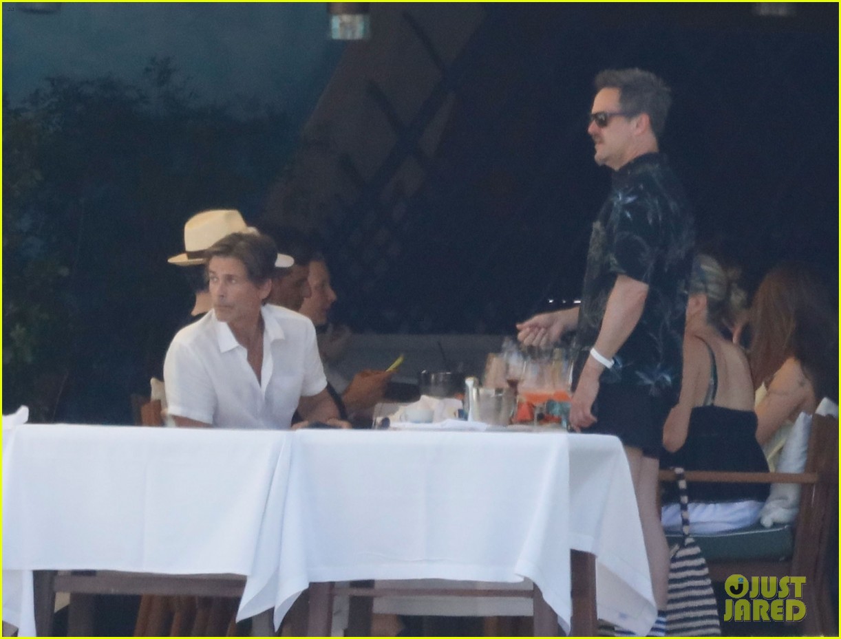 Bradley Cooper Joins Oscar Isaac, Rob Lowe & More For Star-Studded ...