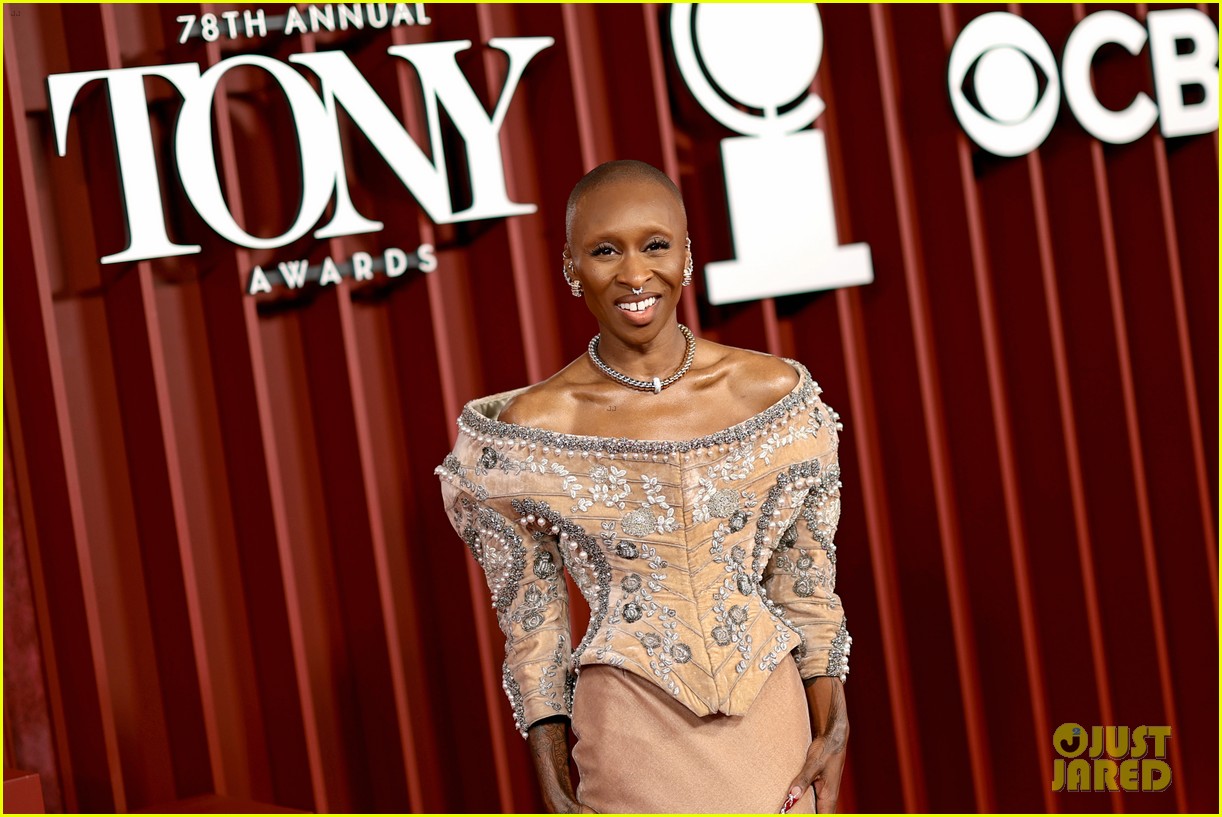 Host Cynthia Erivo Arrives for Tony Awards 2025 After 'Wicked: For Good ...