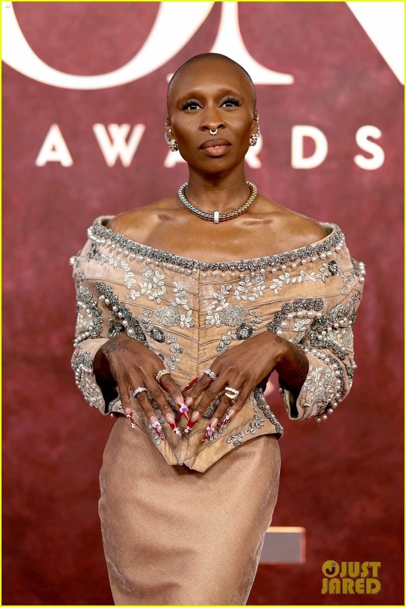 Host Cynthia Erivo Arrives for Tony Awards 2025 After 'Wicked: For Good' Trailer Release: Photo ...